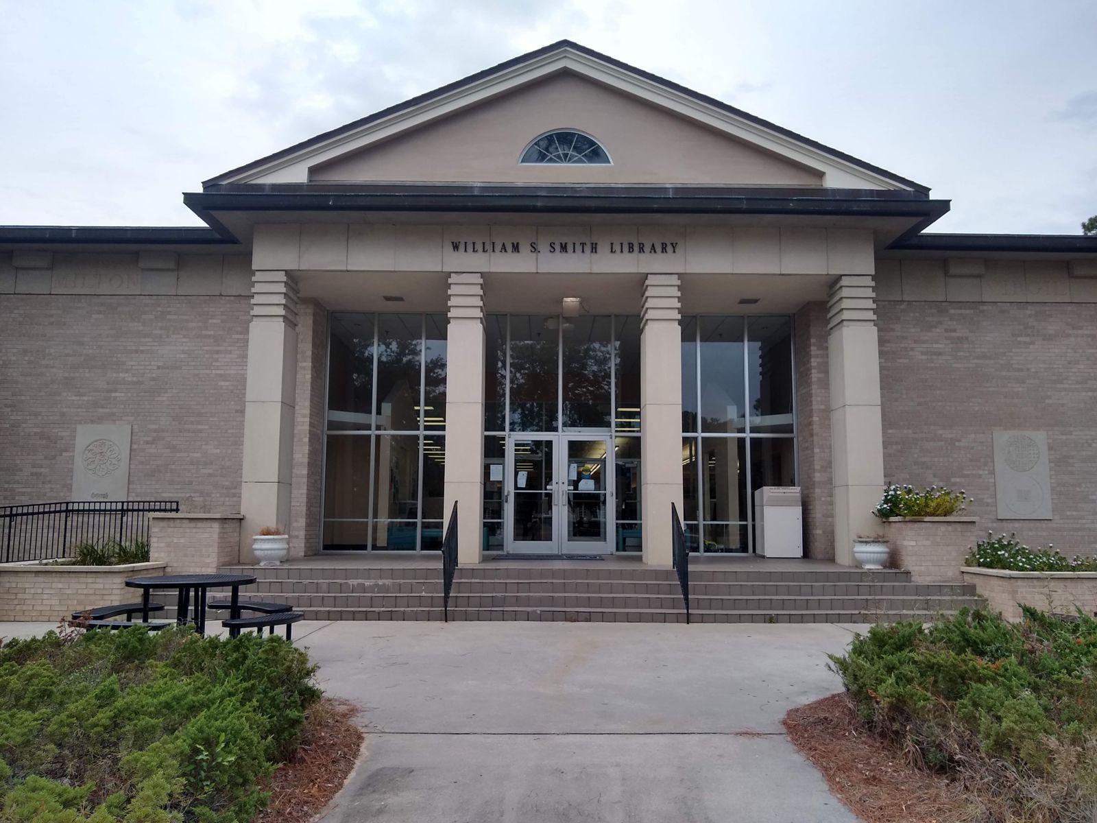 Virtual Tours - Libraries - South Georgia State College